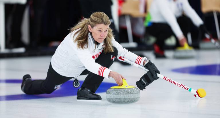 Canada’s Middaugh defeats Sweden’s Norberg to clinch playoffs at 2026 ...